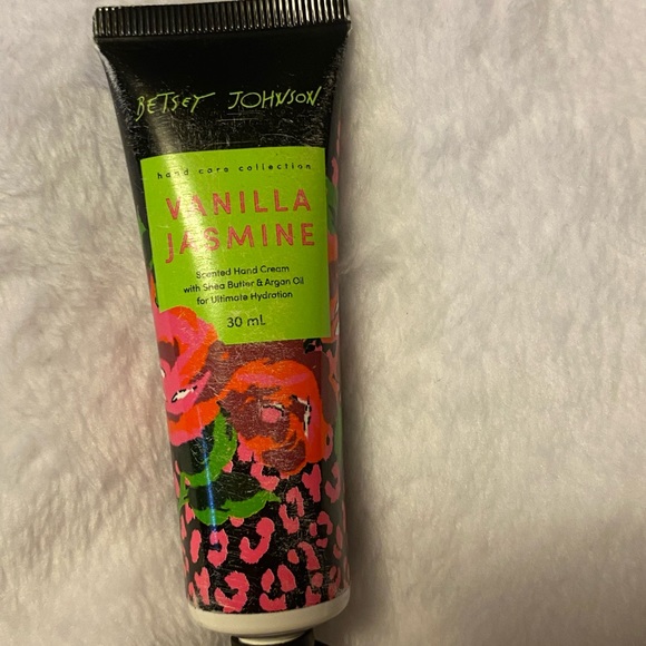 Betsey Johnson | Skincare | Nwt Scented Hand Cream | Poshmark